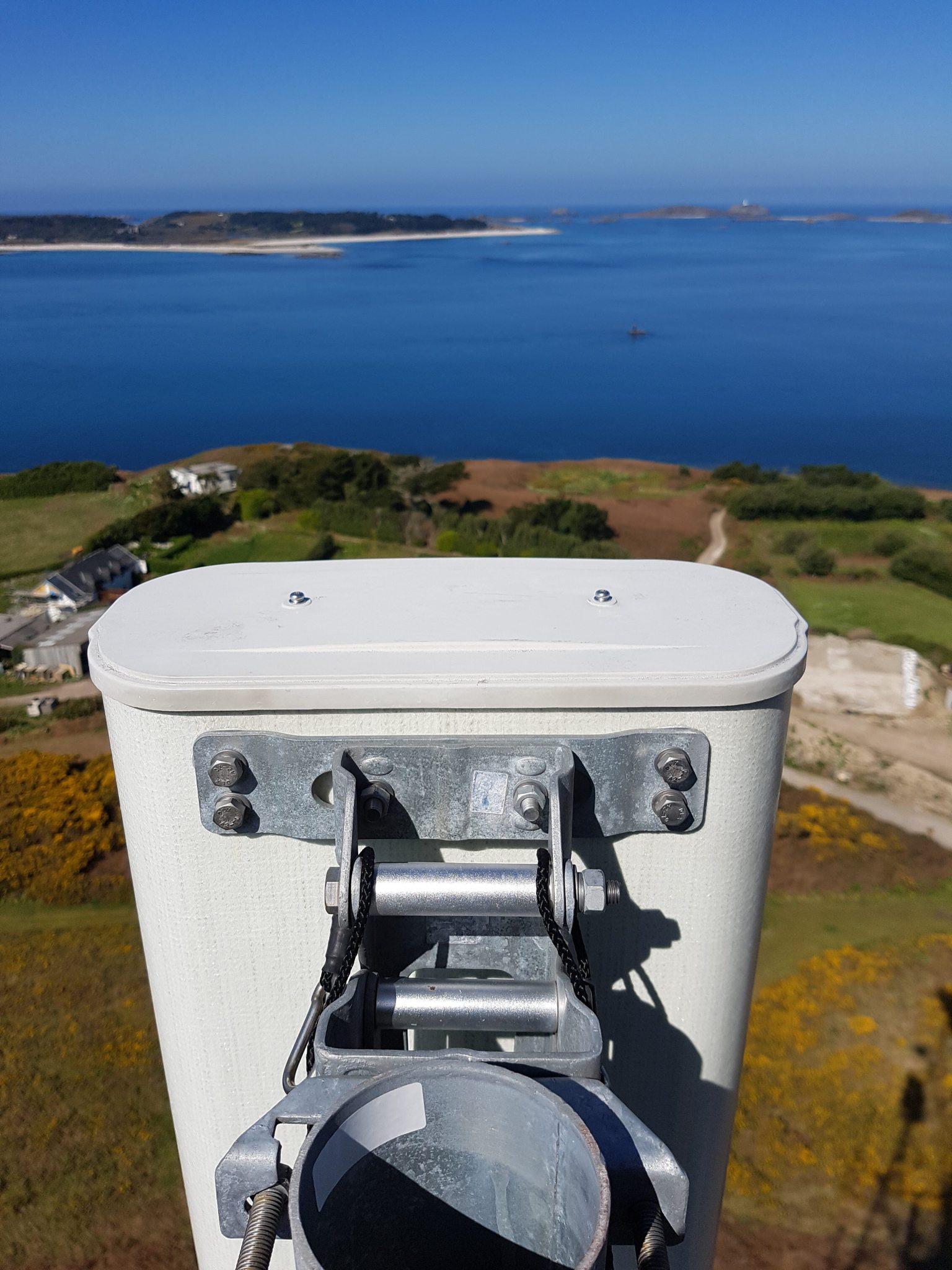 About Us – Beacon Comms