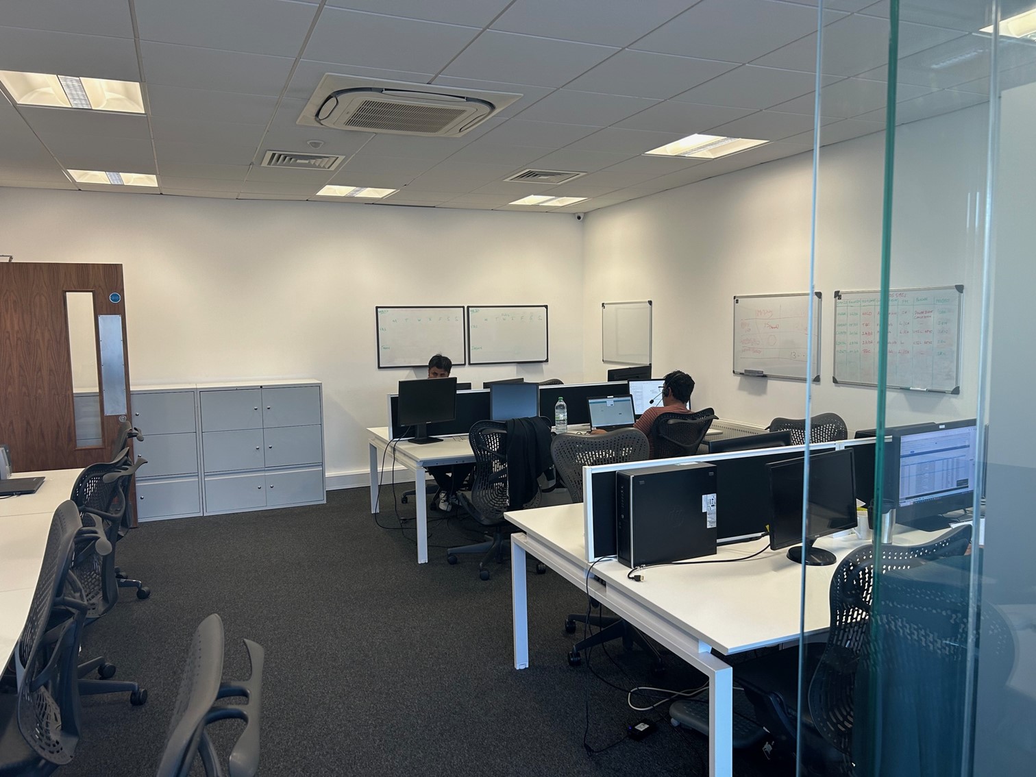 About Us – Beacon Comms